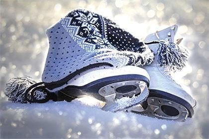 What NOT to Forget When Going Ice Skating – Westchester Family